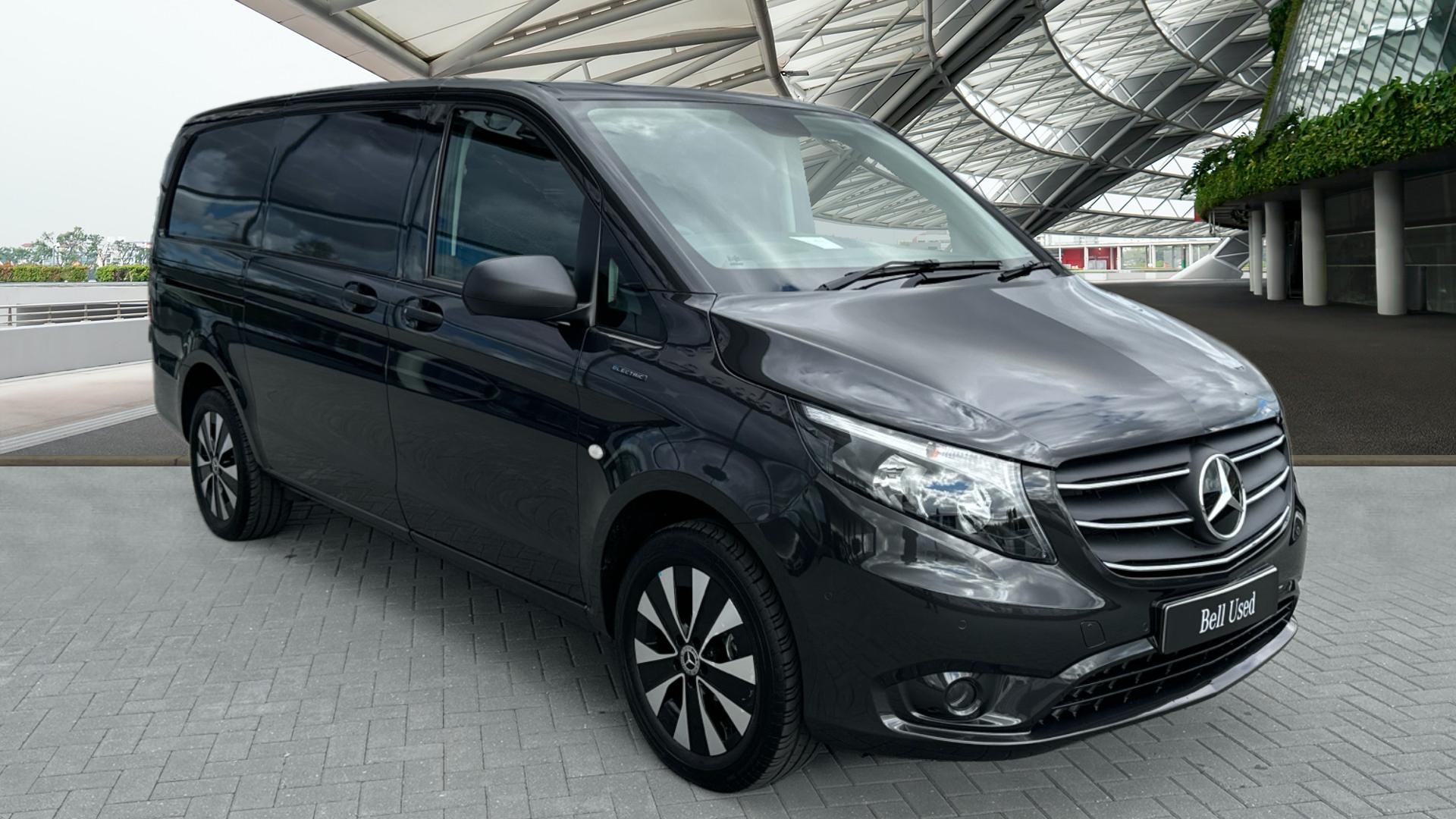 Mercedes-Benz eVito PREMIUM Long Van