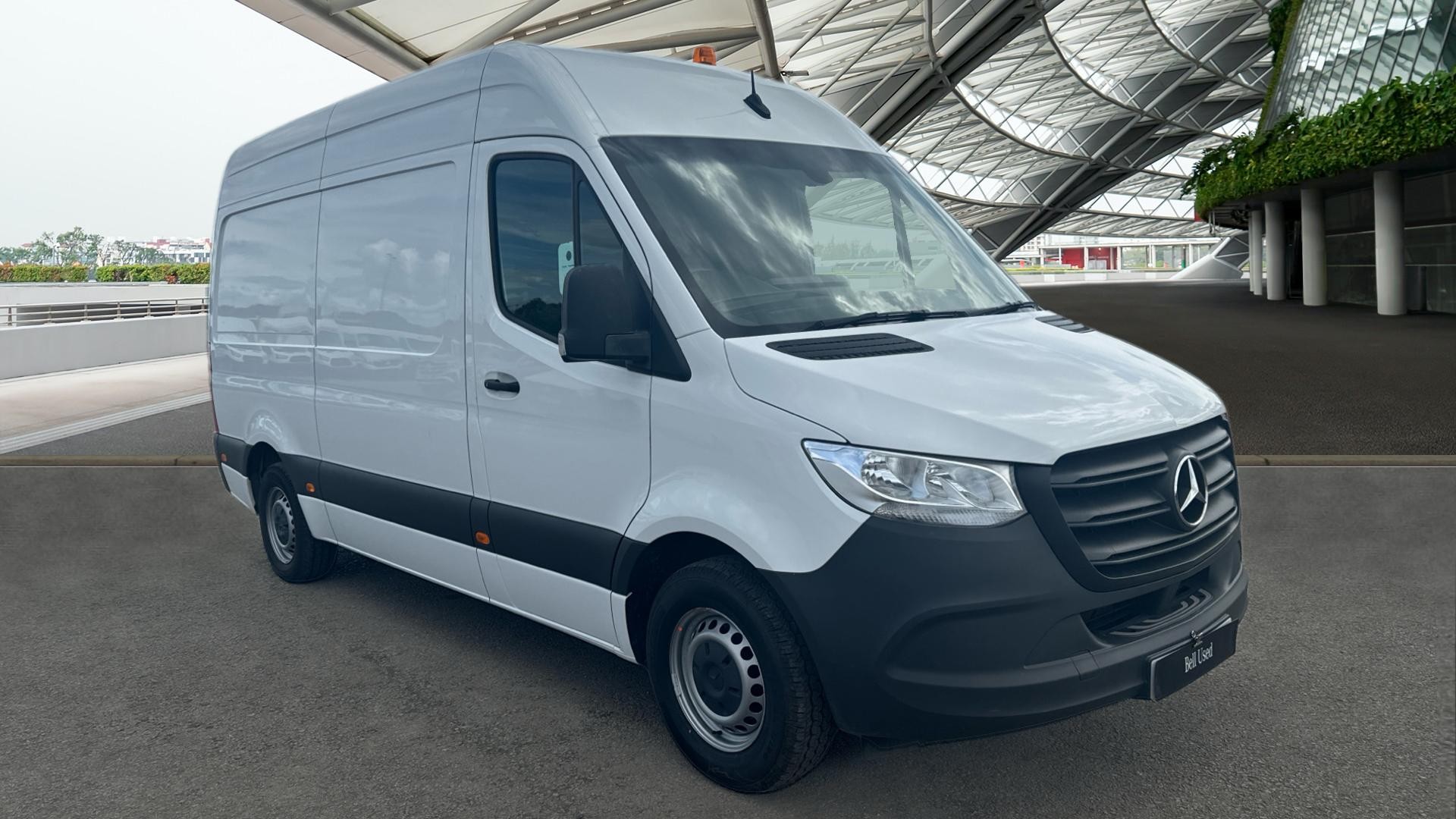 Mercedes-Benz Sprinter 315CDI PROGRESSIVE Medium Van