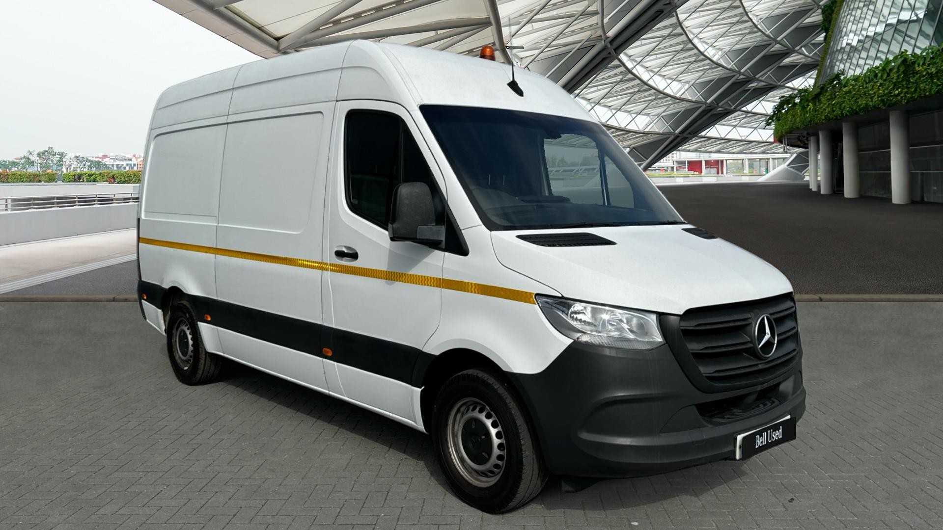 Brand New Mercedes-Benz Sprinter 315CDI Progressive Medium Van