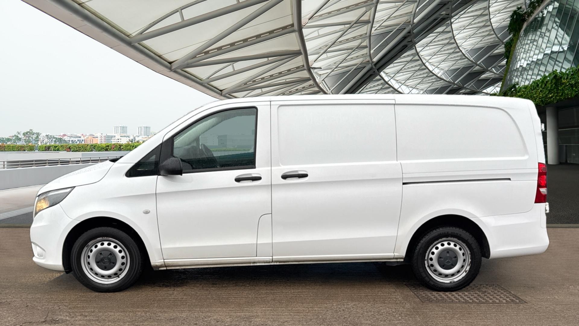 A-65174/SV21LFD - Bell Truck and Van